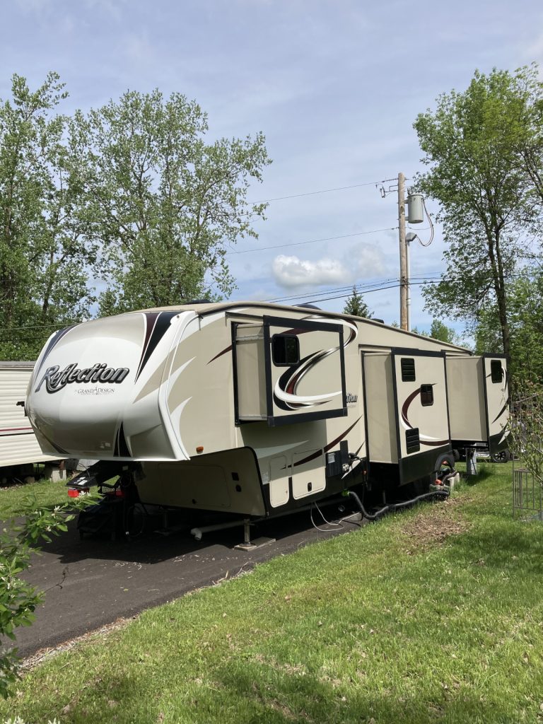 2018 Grand Design Reflection 311BHS – $42,750 *Price Reduced for Quick ...